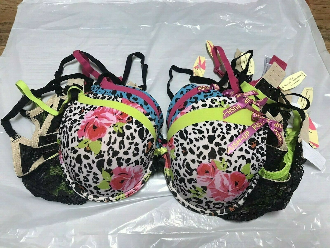 Lot of 6 Brand New Vintage Push up Bras Available in Sizes 32b, 34b ...