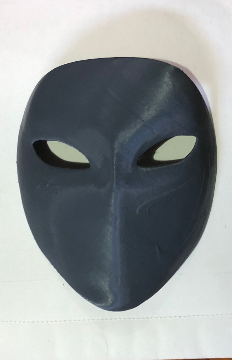 Featureless Mask