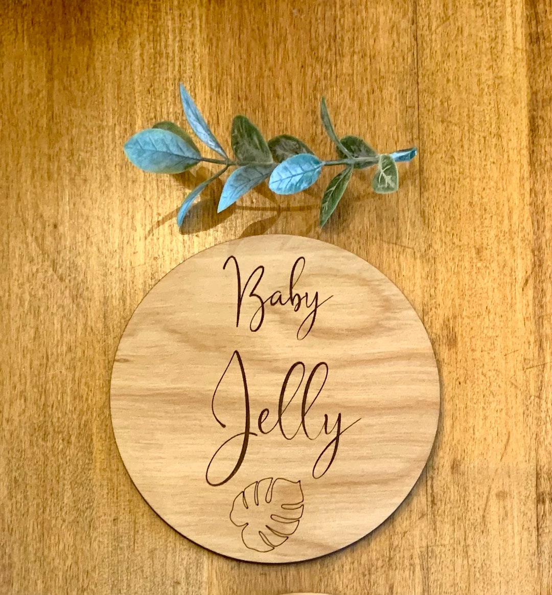 Customizable Baby Name Announcement - Etsy
