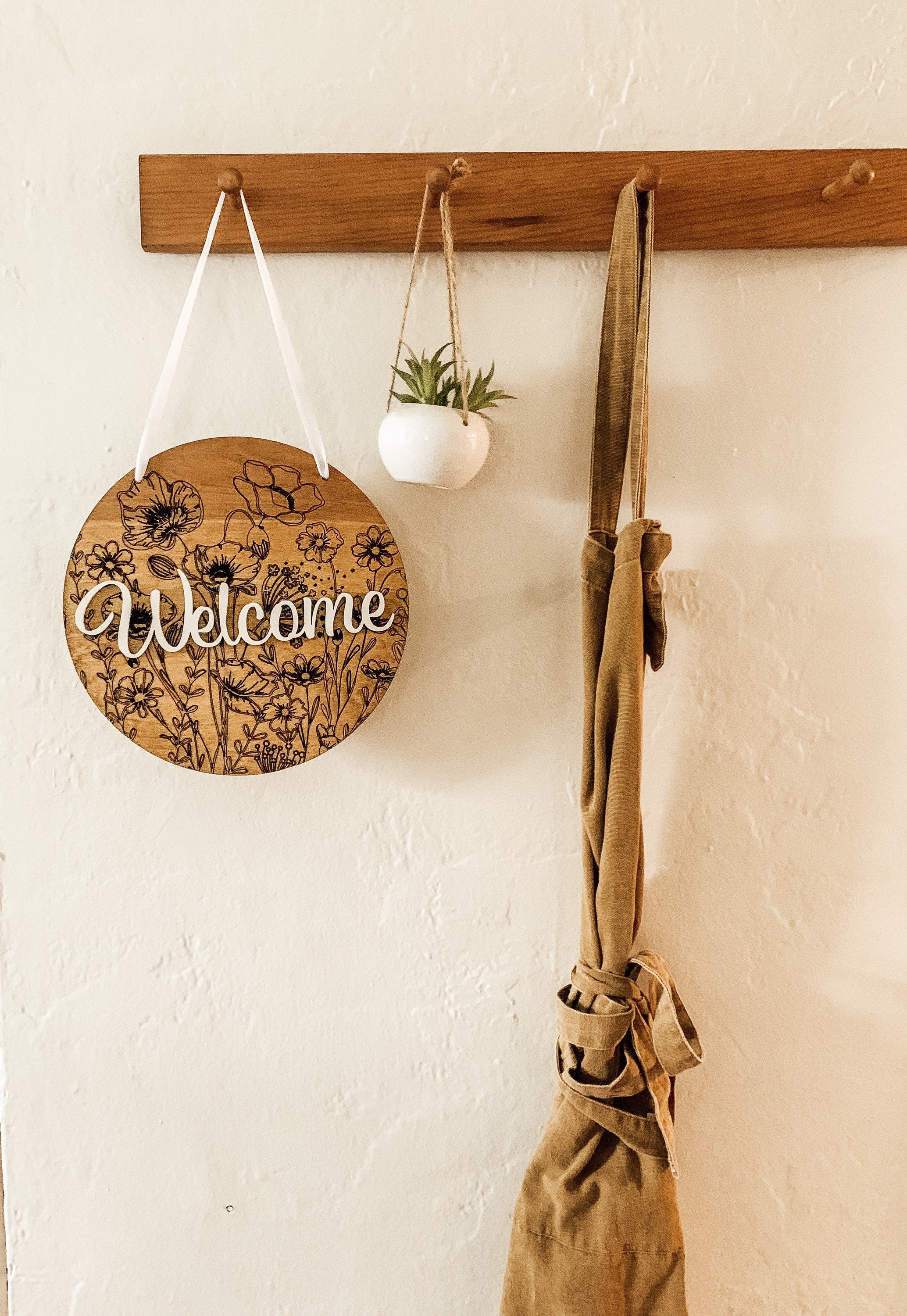 Welcome Floral Sign | Etsy