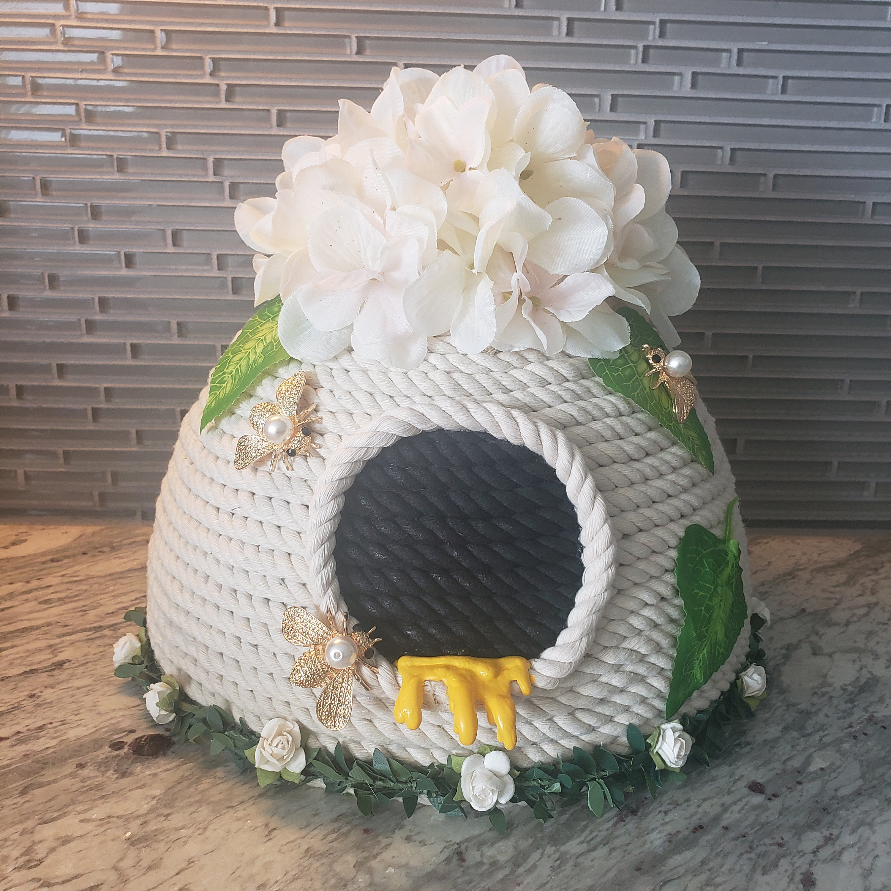Large Beehive Table/centerpiece Decor - Etsy