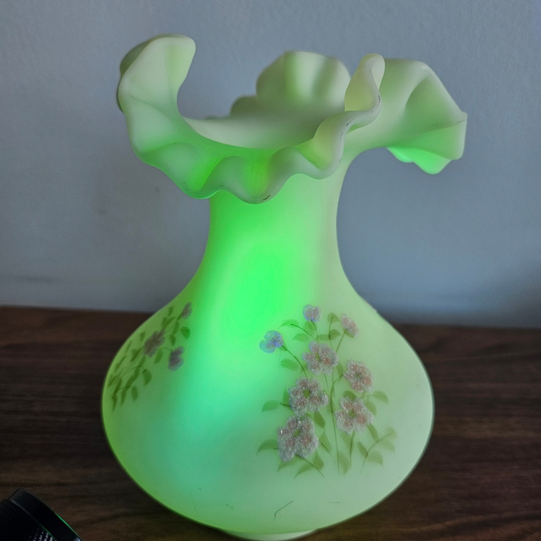 Vintage Fenton Custard Satin Uranium Glass Vase, HP Pink Blossom, Frit ...
