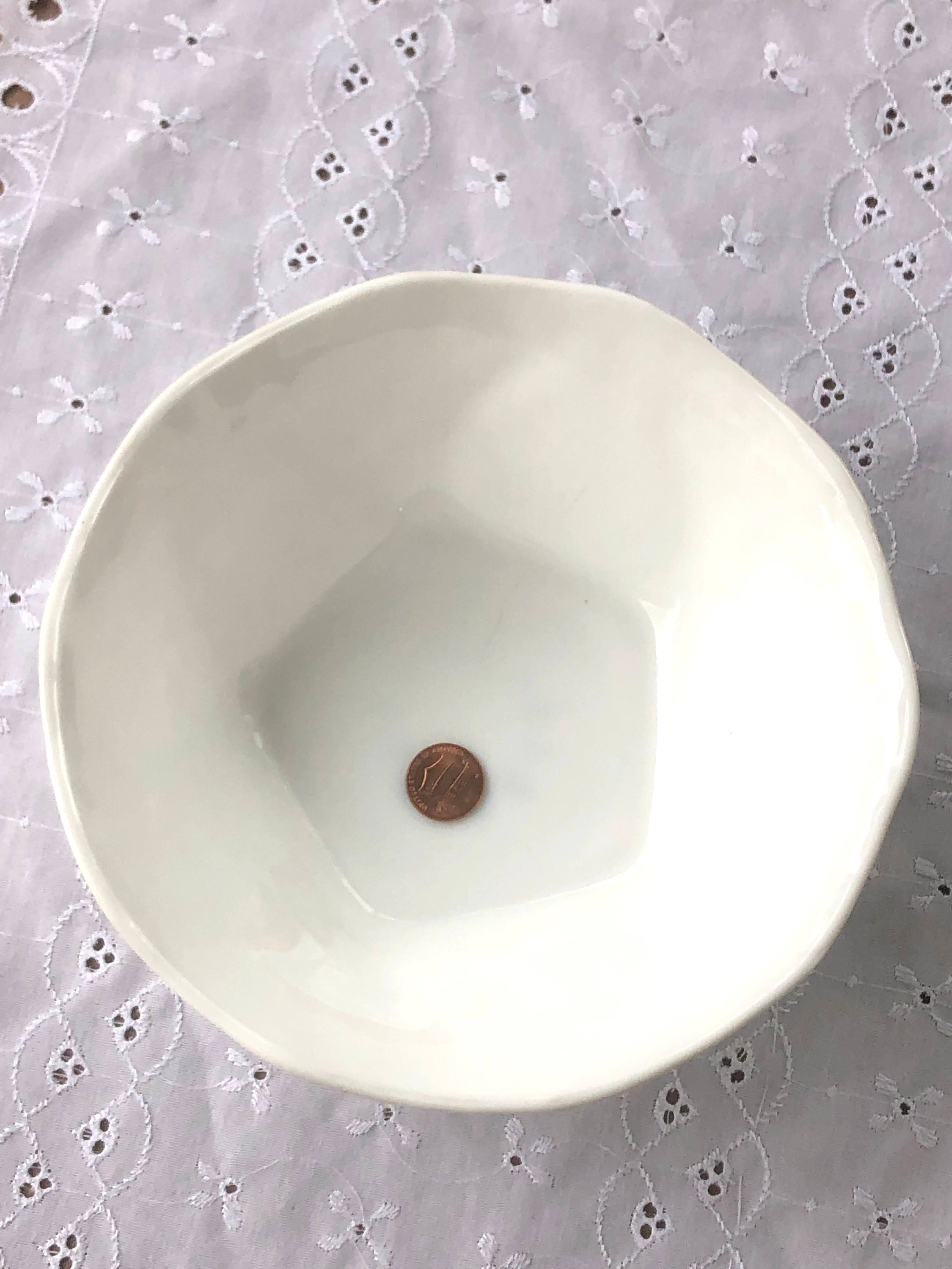 White Milk Glass Bowl Daisy Pattern Lot of 3 - Etsy