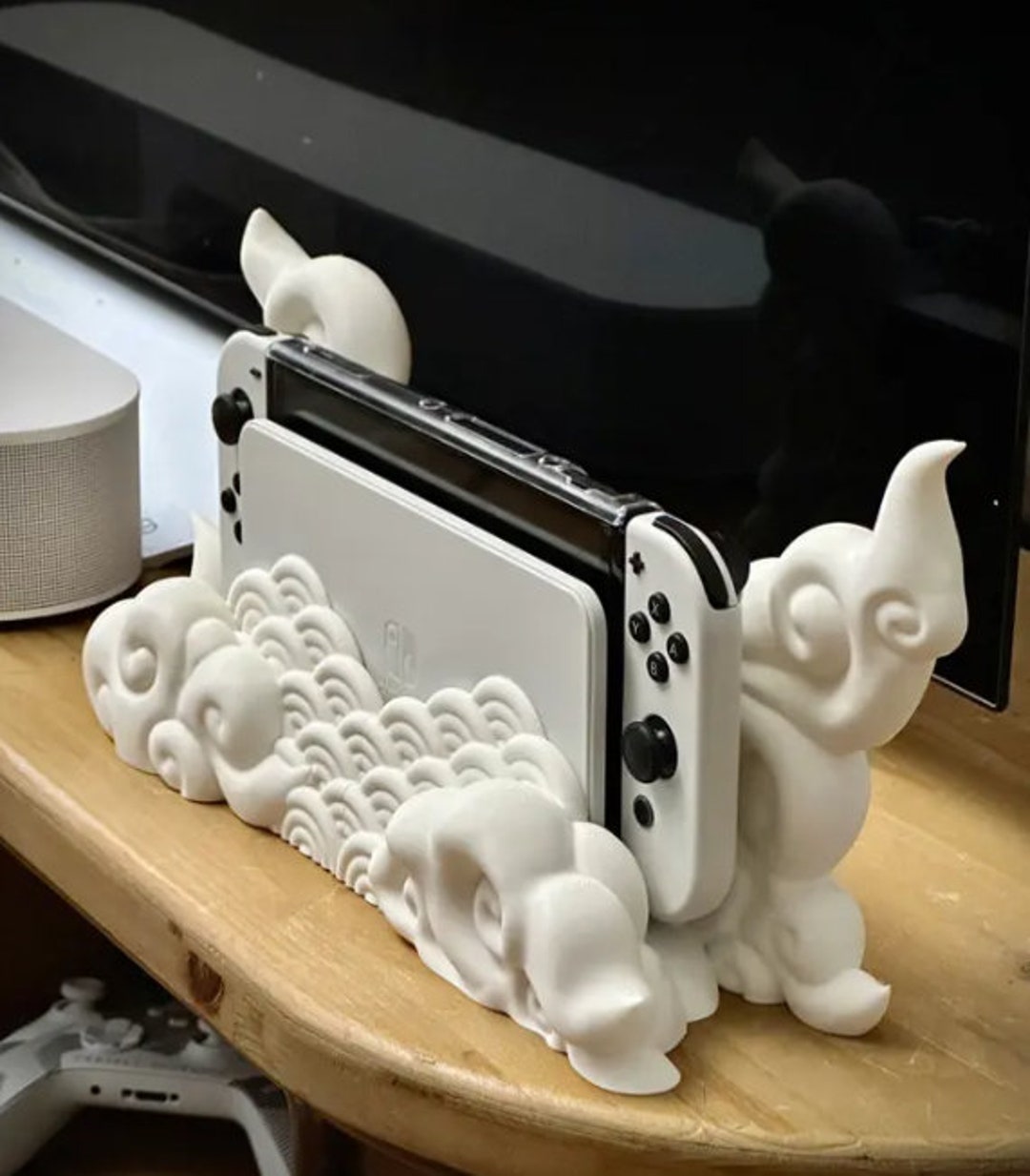 Nintendo Switch Cloud Stand 3D Printed and Designed for Both OLED and ...