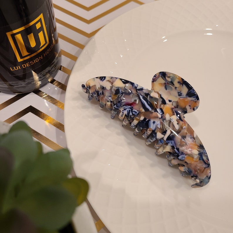 Sapphire Large Acetate Tortoise Shell Jaw Hair Clip | Etsy