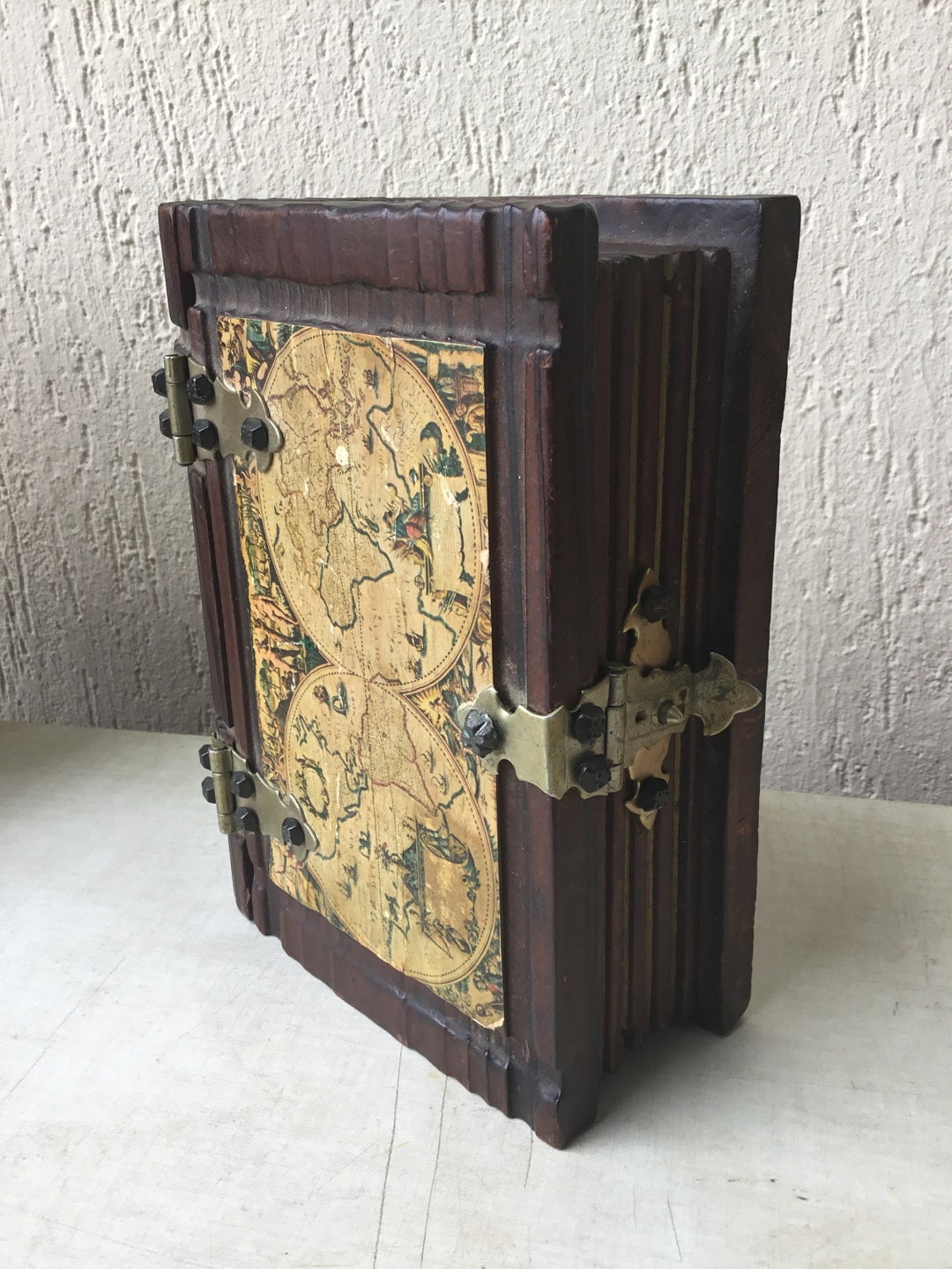 Book-shaped Wooden Box With World Map - Etsy UK
