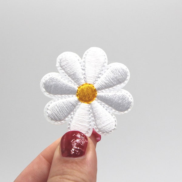 Daisy Motif - Etsy
