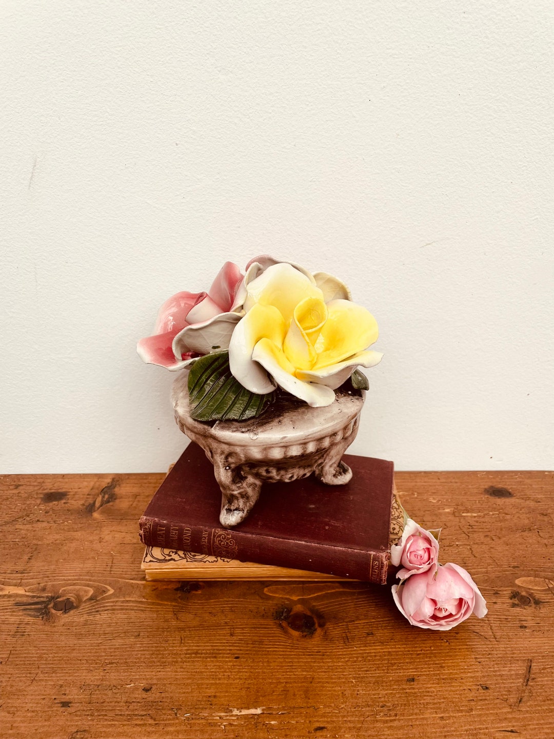 Vintage Capodimonte Roses in Vase Porcelain Table Centrepiece Ornament ...