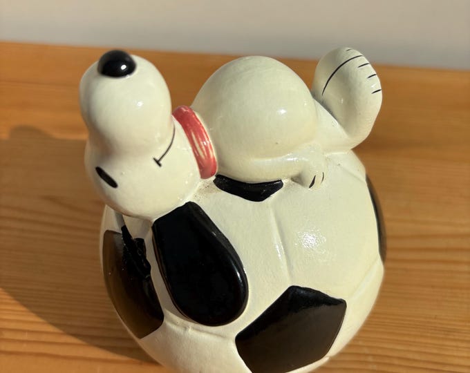 Vintage Snoopy Character Football Soccer Ball 1958 1966 Chalkware Piggy ...