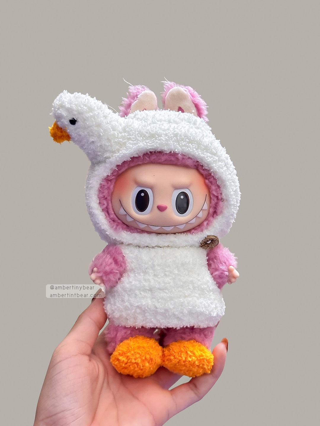 SET WHITE DUCK - the Monster Outfit - Labubu Macarons Clothes ...