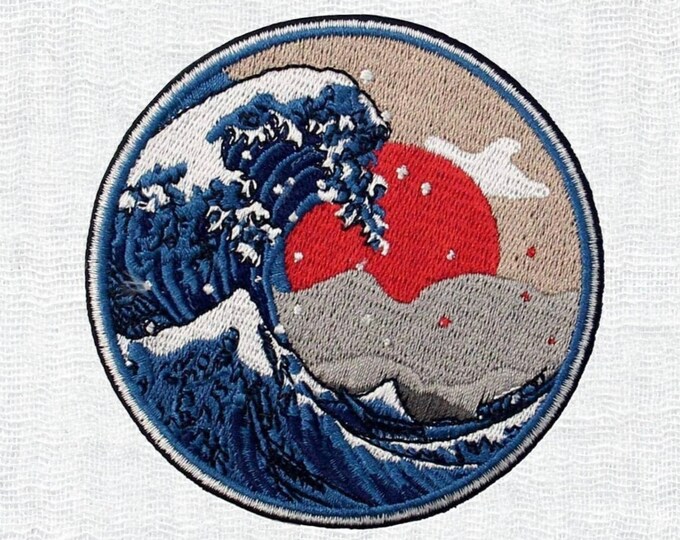 Premium Great Wave off Kanagawa Vintage Iron on Patch Explore Outdoors ...