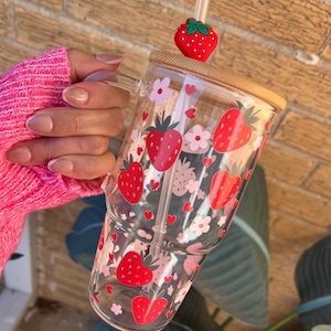 Strawberry Glass Tumbler (20oz): Valentines Day Cup With Lid & Straw - Etsy