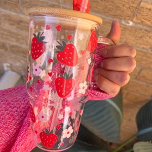 Strawberry Glass Tumbler (20oz): Valentines Day Cup With Lid & Straw - Etsy