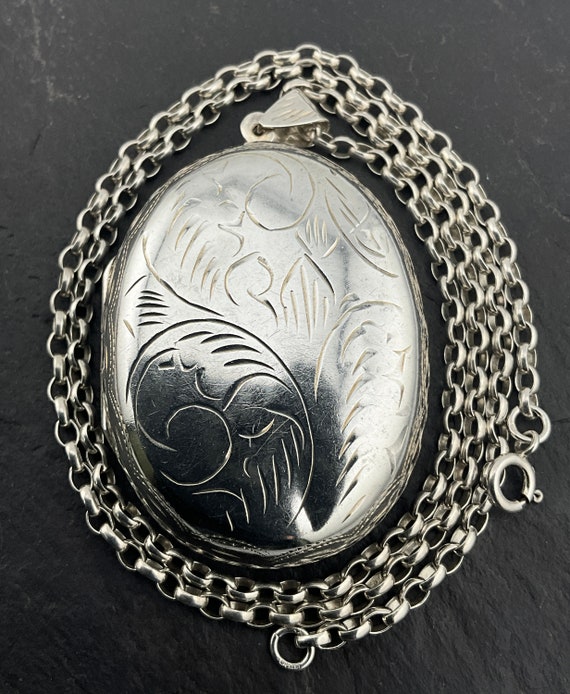 Vintage Large Sterling Silver Locket Pendant Necklace - Gem