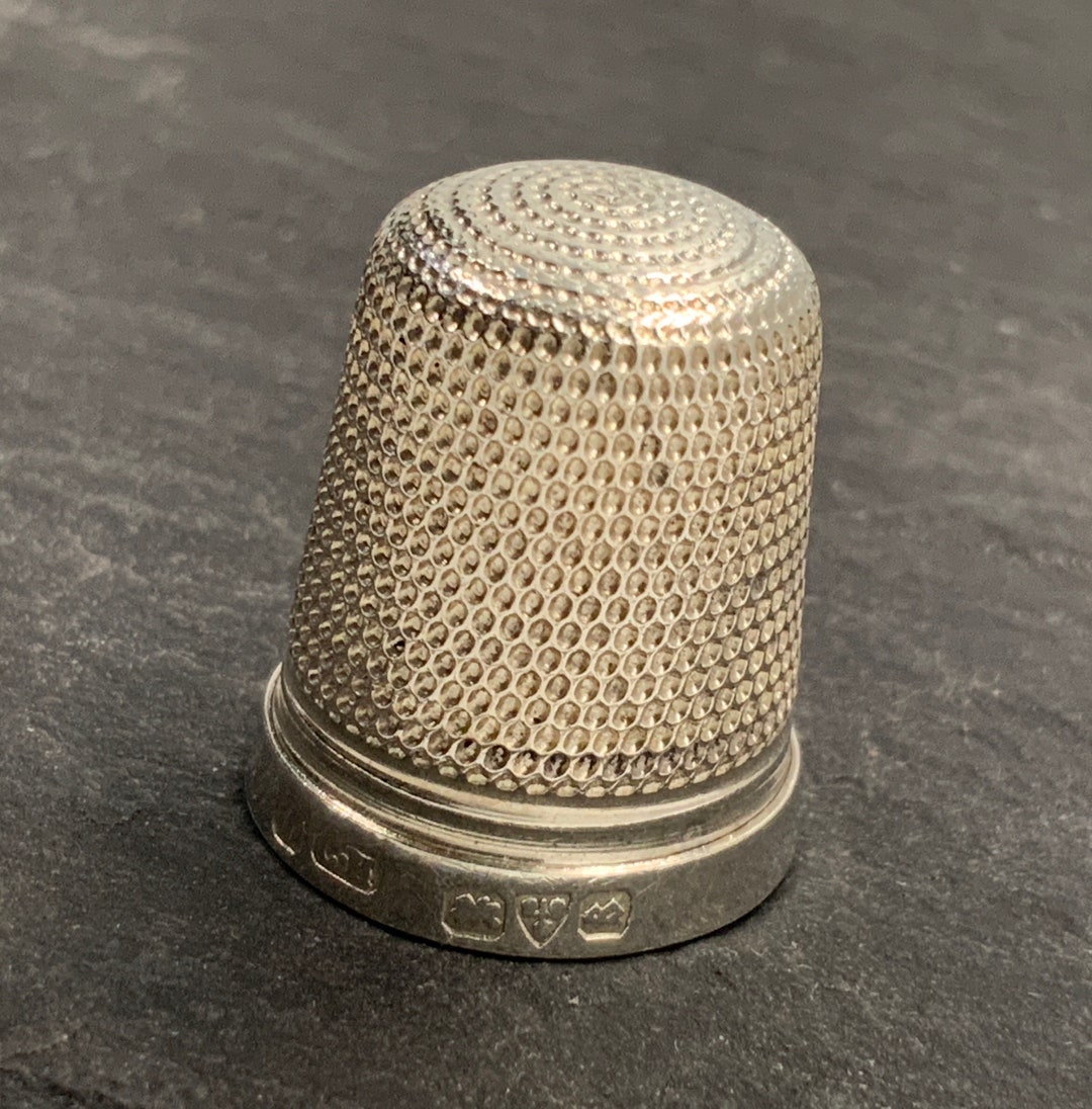 Vintage Charles Horner Sterling Silver Thimble - Etsy