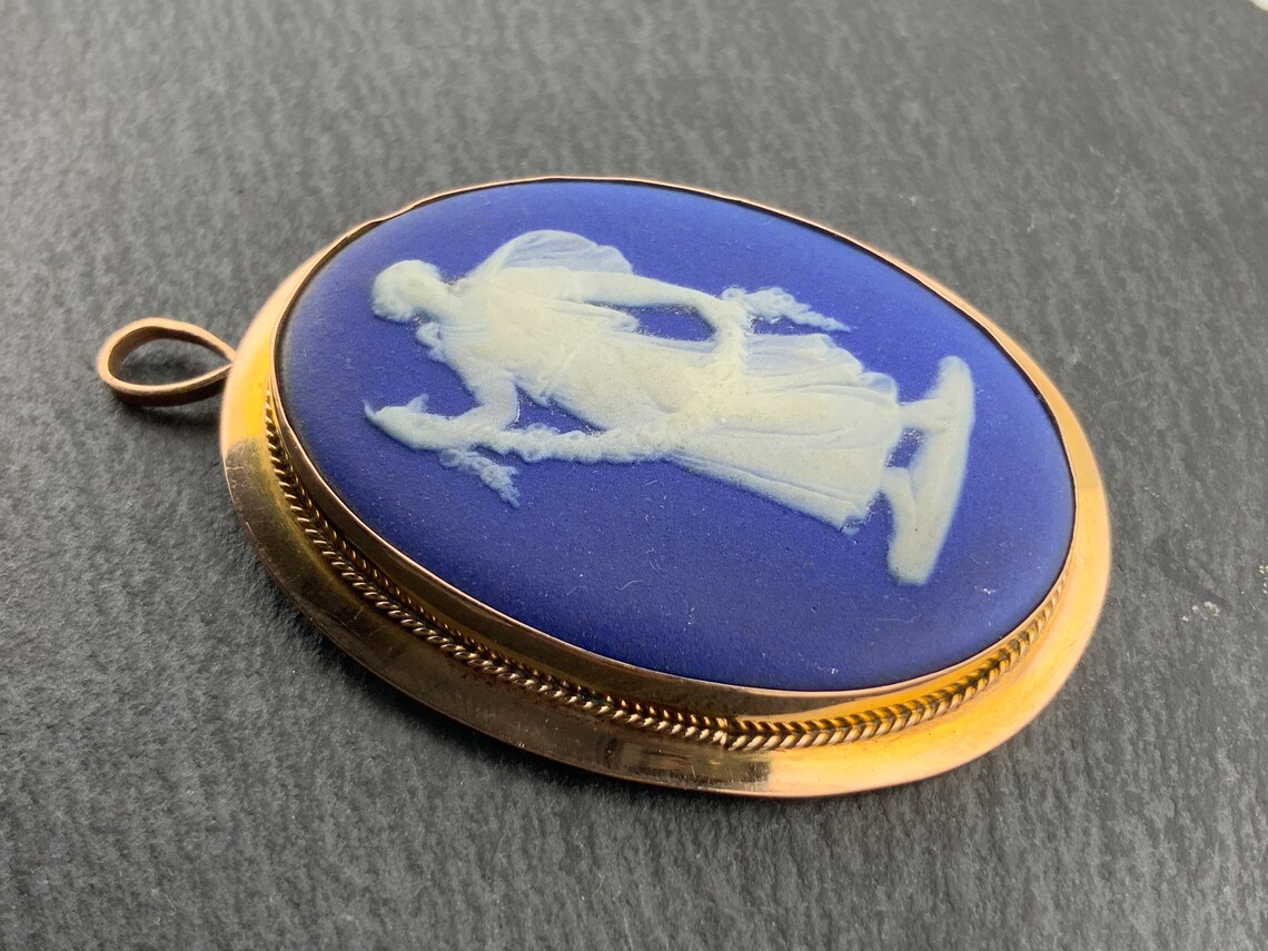 Vintage 9ct Gold Cameo Wedgewood Pendant - Etsy