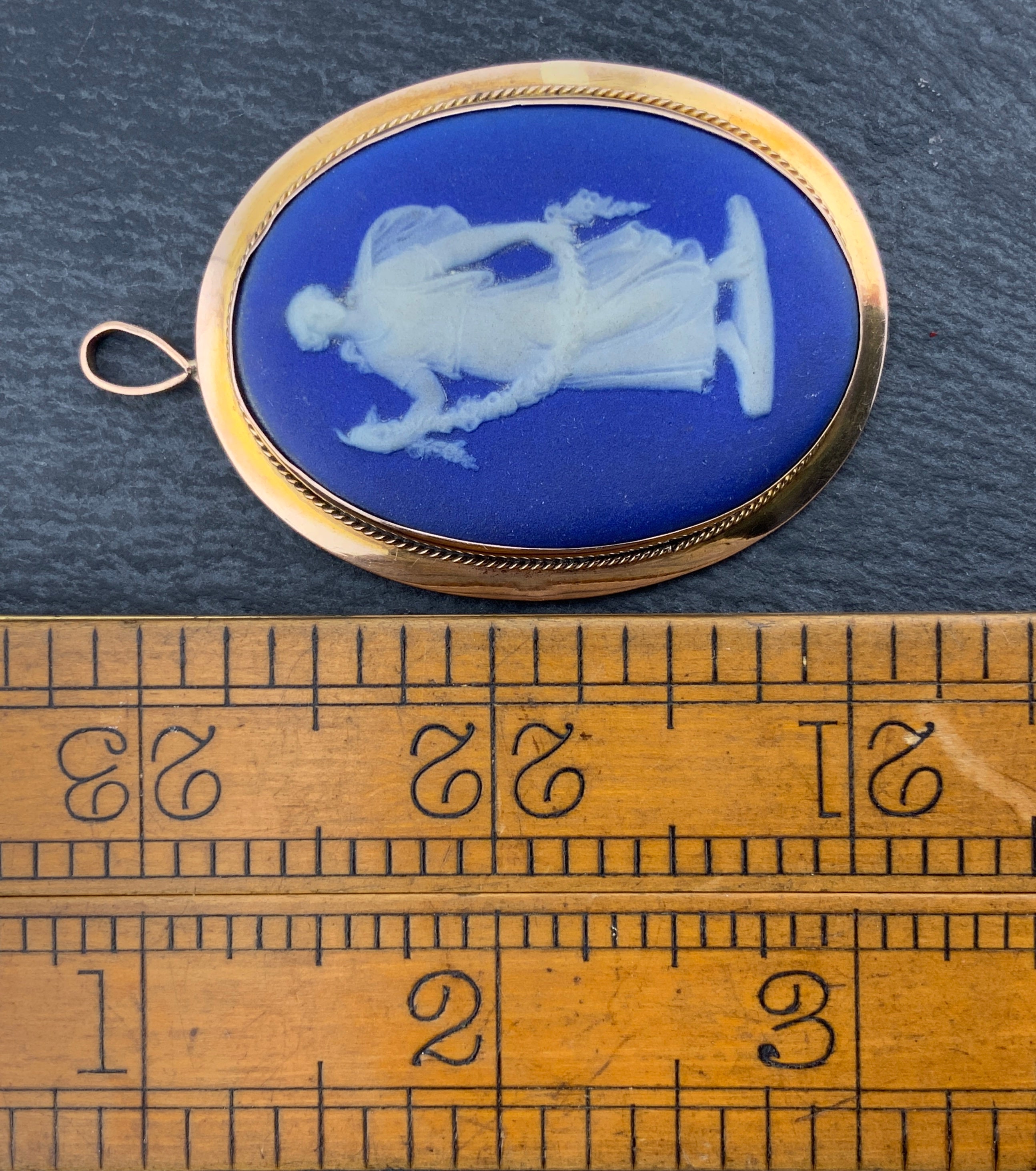 Vintage 9ct Gold Cameo Wedgewood Pendant - Etsy