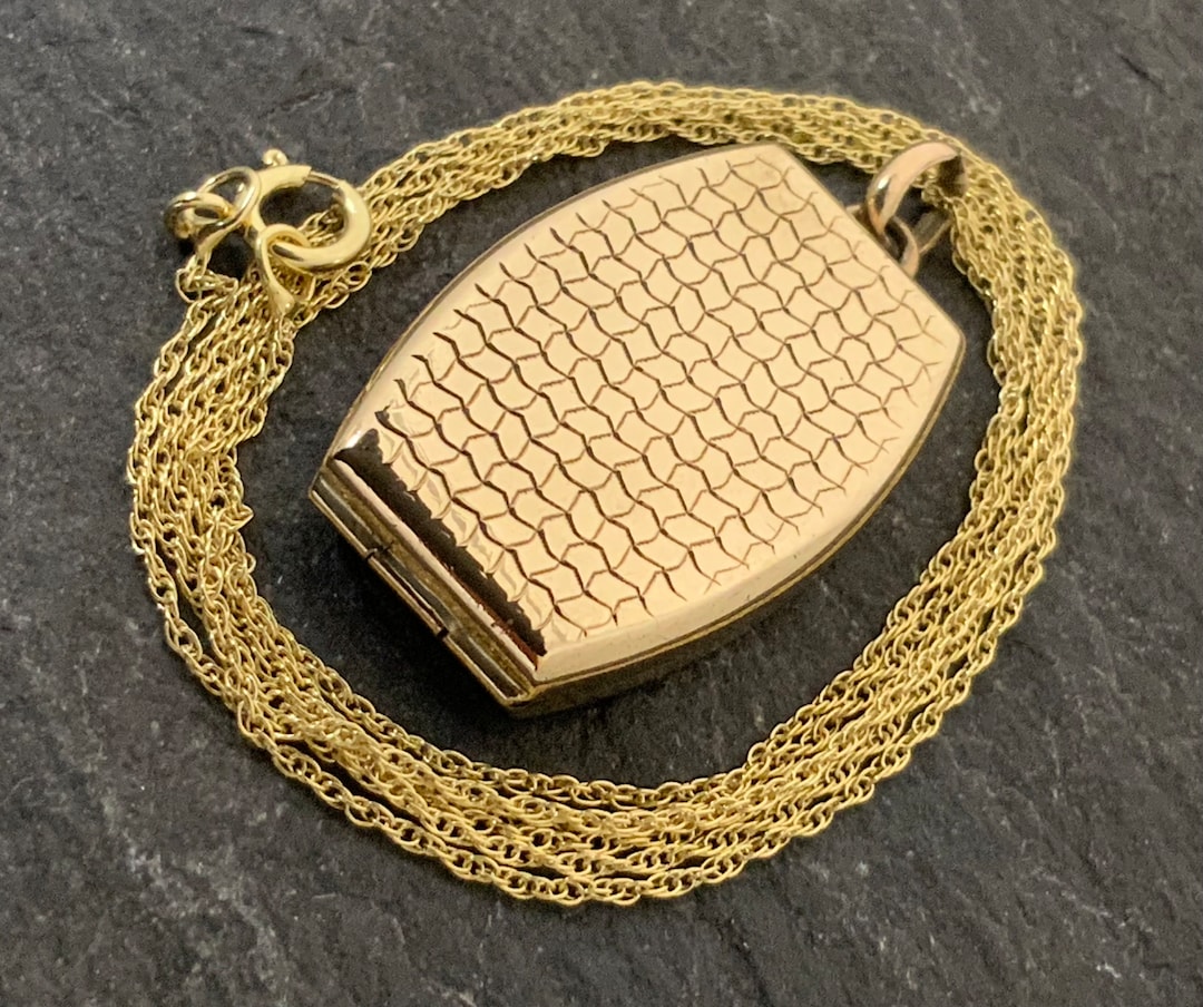 Vintage Solid 9ct Gold Locket Pendant Necklace - Etsy UK