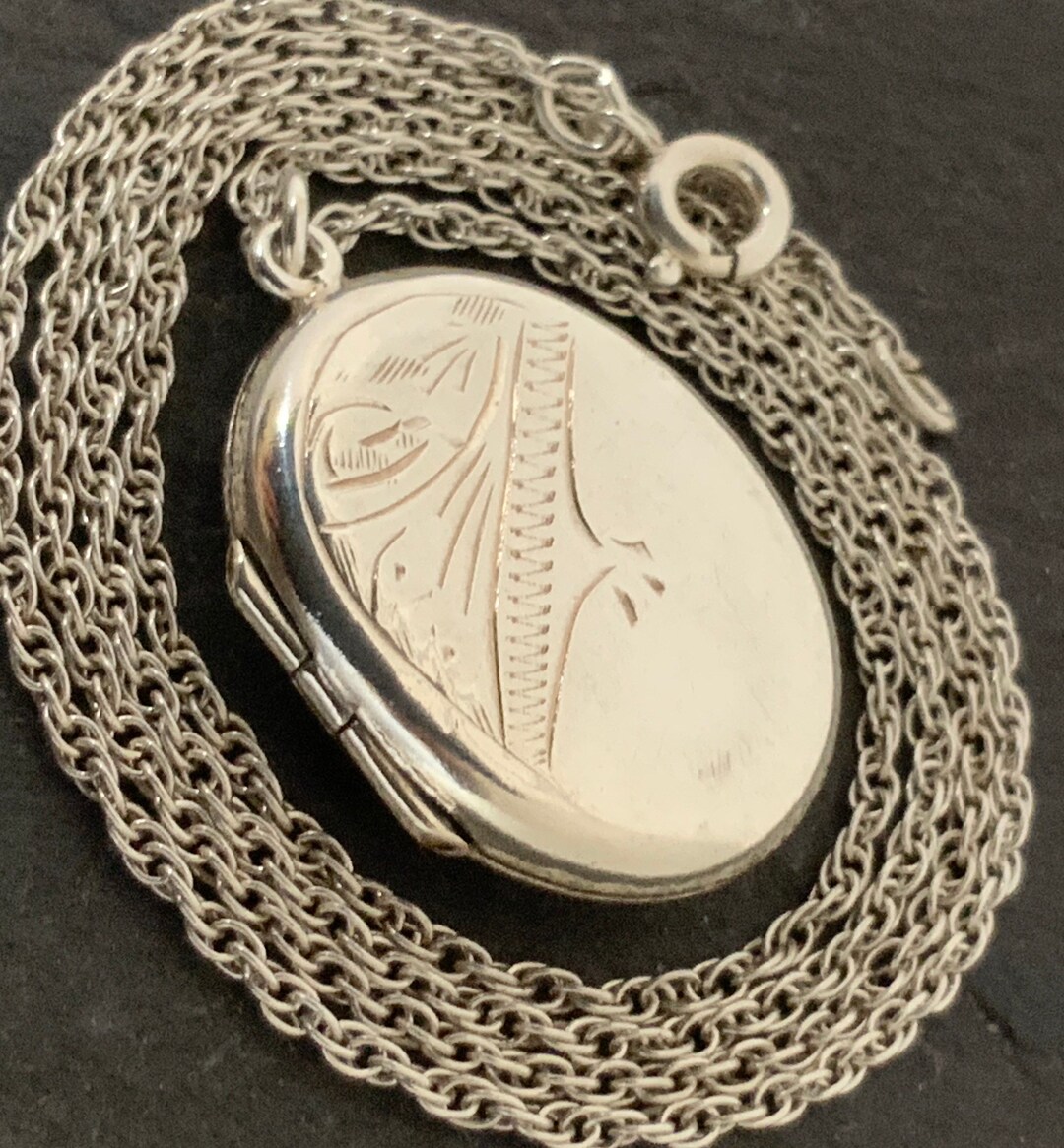 Vintage Sterling Silver Locket Pendant Necklace - Etsy