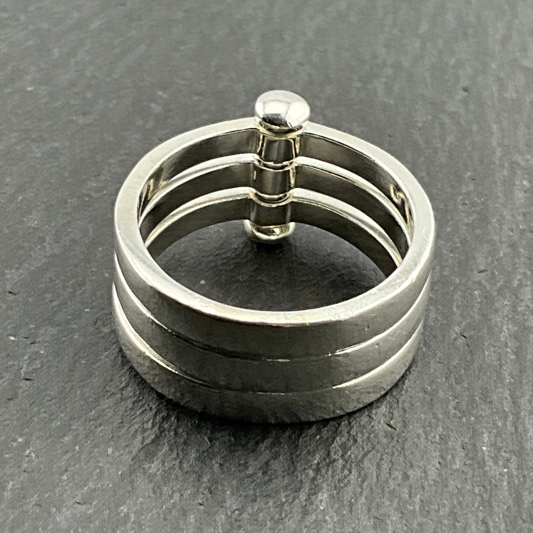 Genuine Links of London Sterling Silver Interlocking Band Ring, UK Size ...