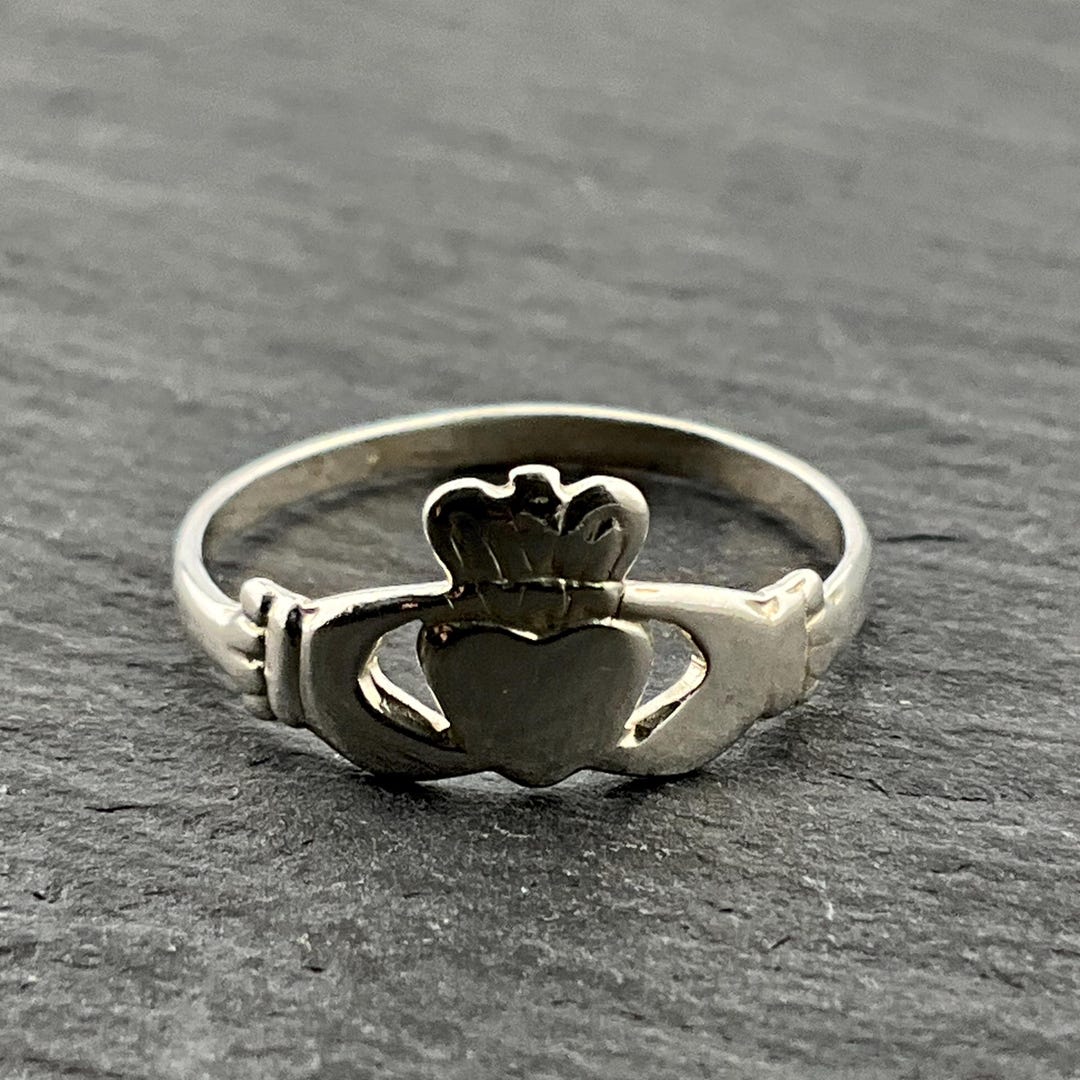 Vintage Irish Claddagh Heart Sterling Silver Pinky Ring, UK Size E1/2 ...