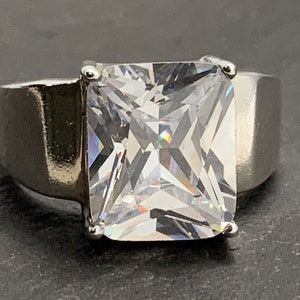 375 cz ring store