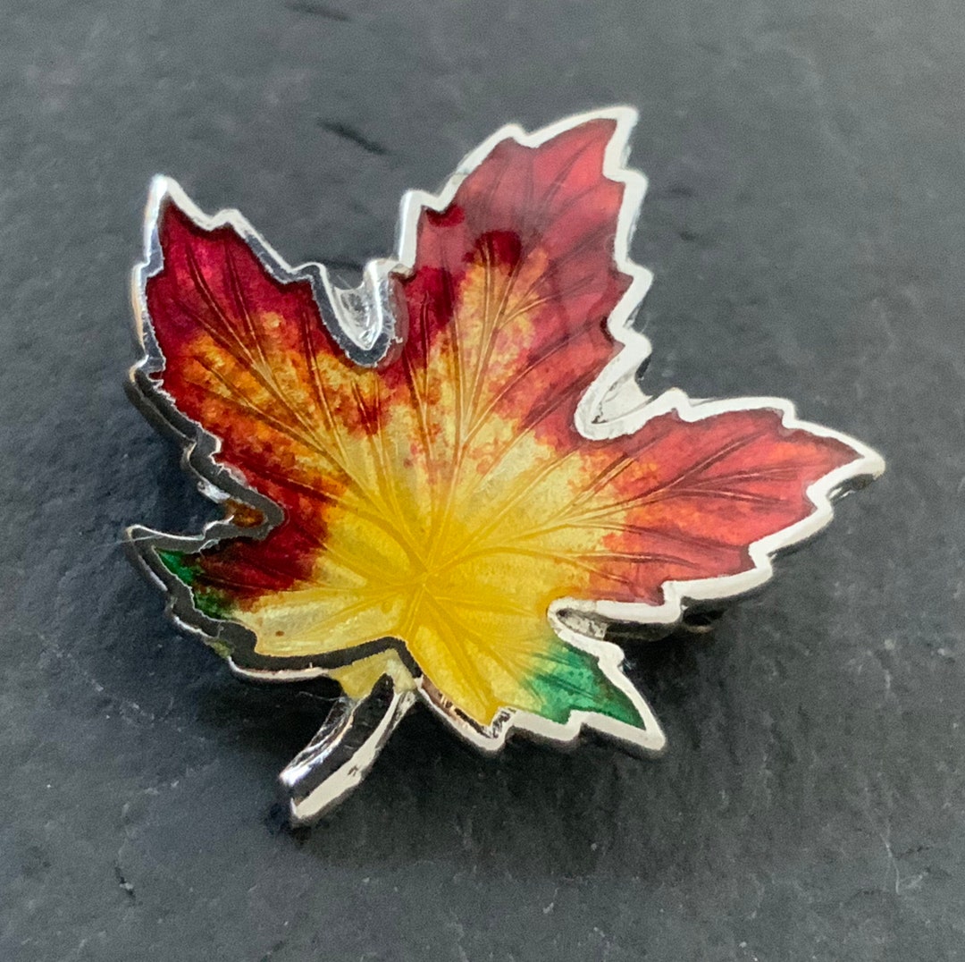Vintage Sterling Silver Canadian Maple Leaf Brooch - Etsy