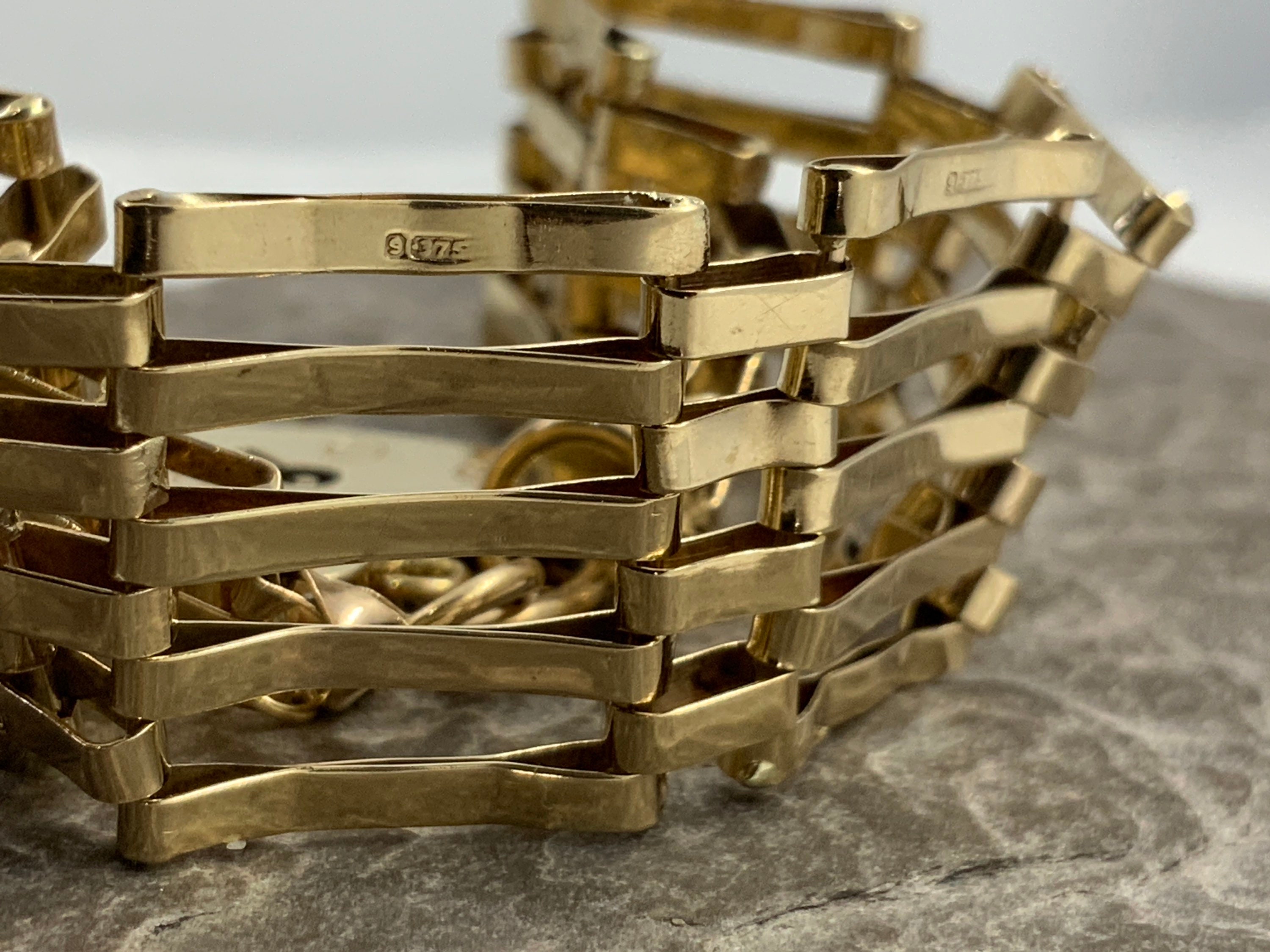 Vintage 9ct Gold Bar Gate Charm Heart Padlock Bracelet - Etsy UK