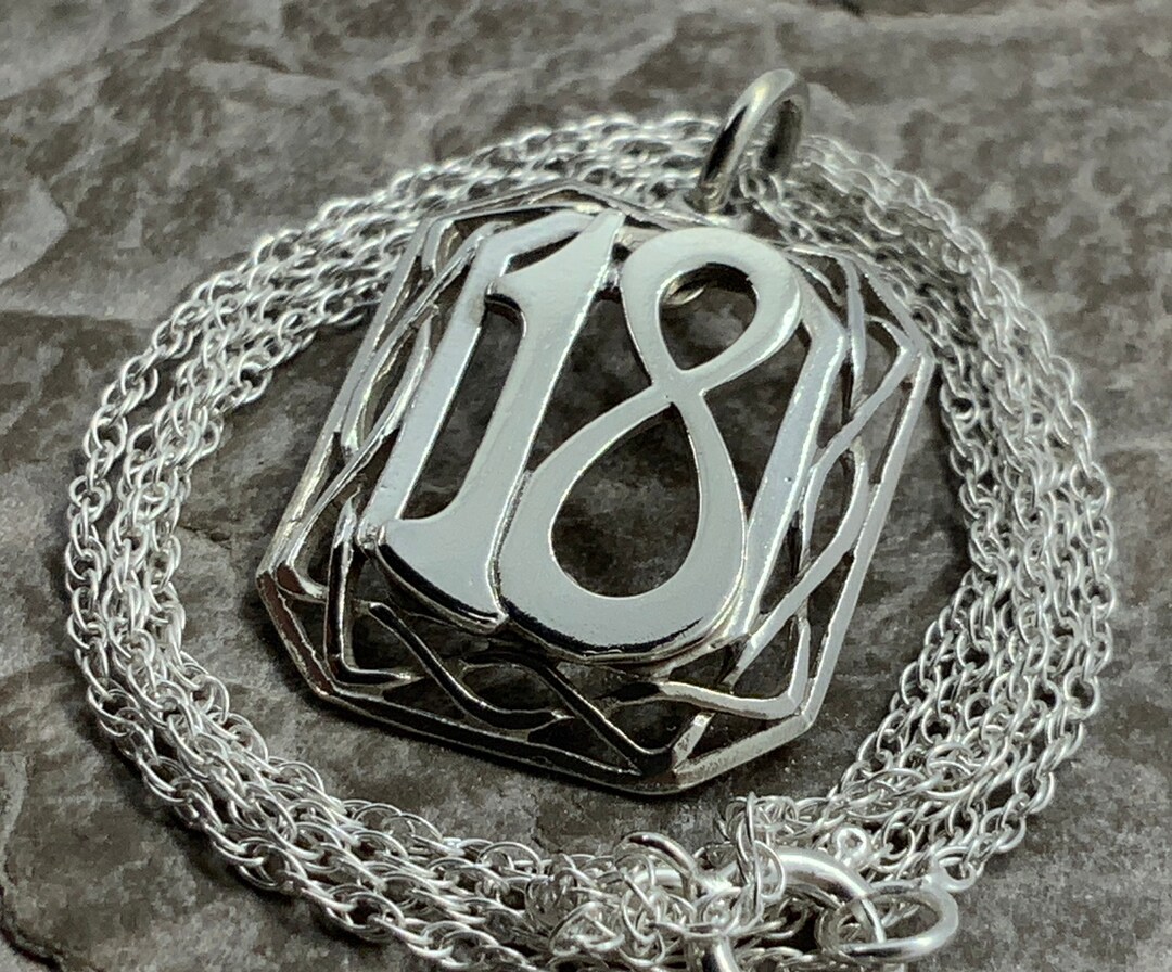 Vintage Sterling Silver 18 Pendant Necklace - Etsy UK