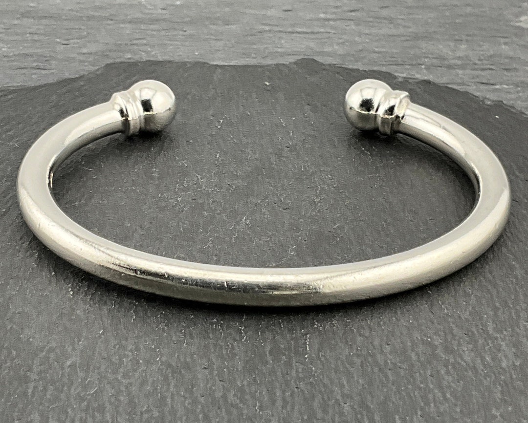 Vintage Solid Sterling Silver Torc Bangle - Etsy UK