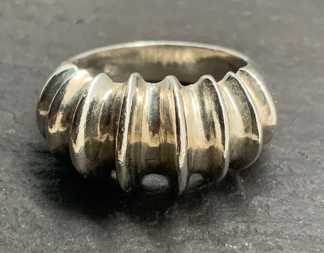 Vintage Sterling Silver Ribbed Shell Band Ring, UK Size L, US Size 5 1/ ...