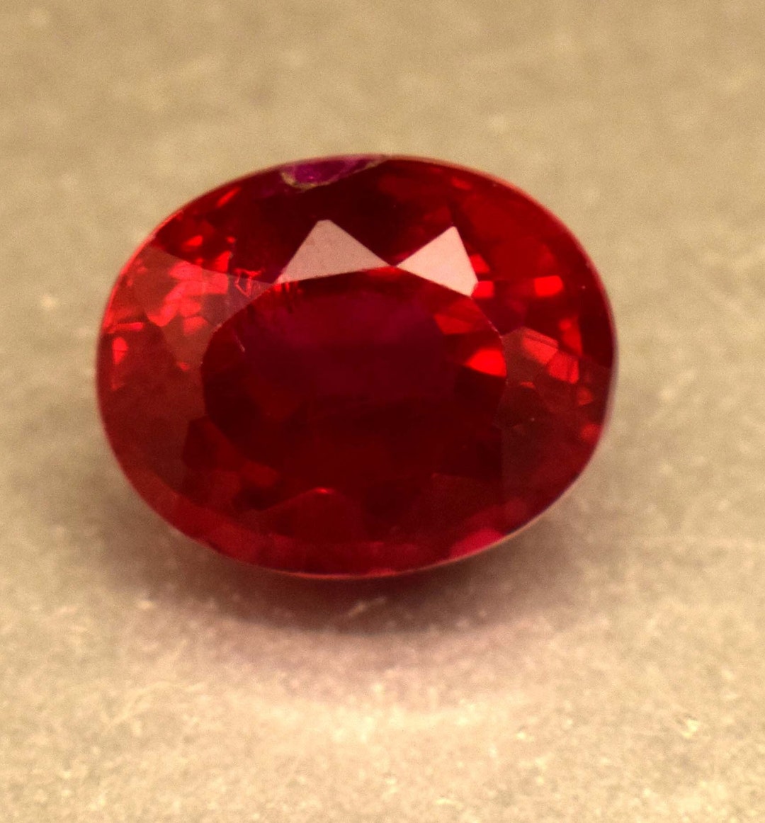Natural Mozambique Red Ruby 7.75 Ct Certified Oval Cut Loose Gemstone ...