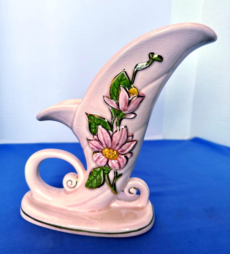 Vintage Hull Art Pottery Cornucopia Vase-floral Incolay-9” - Etsy