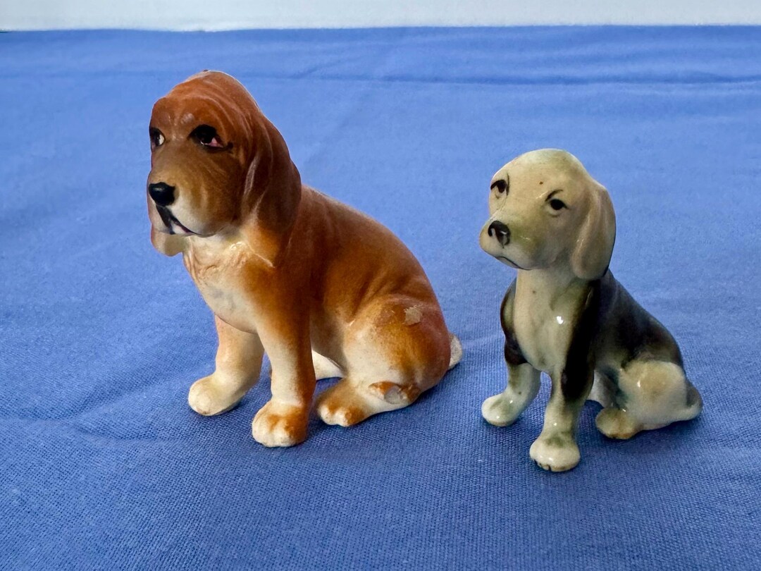 Vintage Dog Figurines Miniature Bone China Hounds. One Has Damage. - Etsy