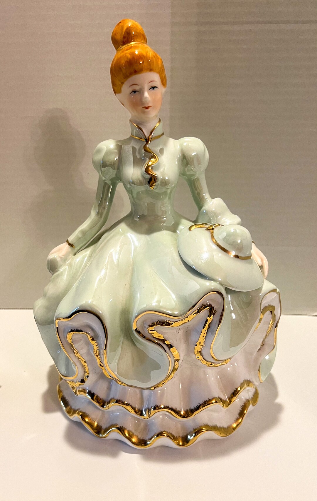 Vintage Southern Bell Figurine Music Box - Etsy