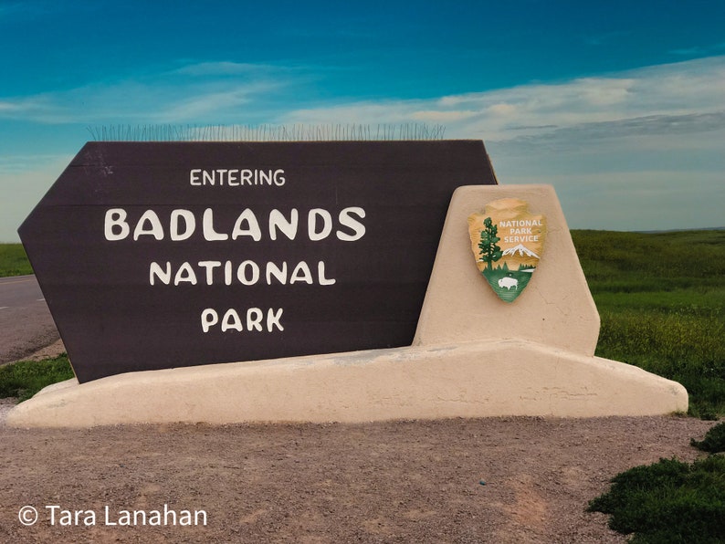 Badlands National Park Sign - Etsy