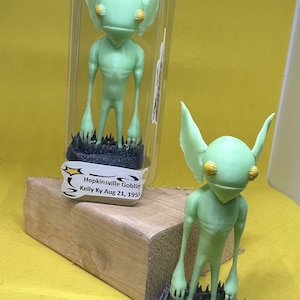 Hopkinsville Goblin "glow in the Dark" - Etsy
