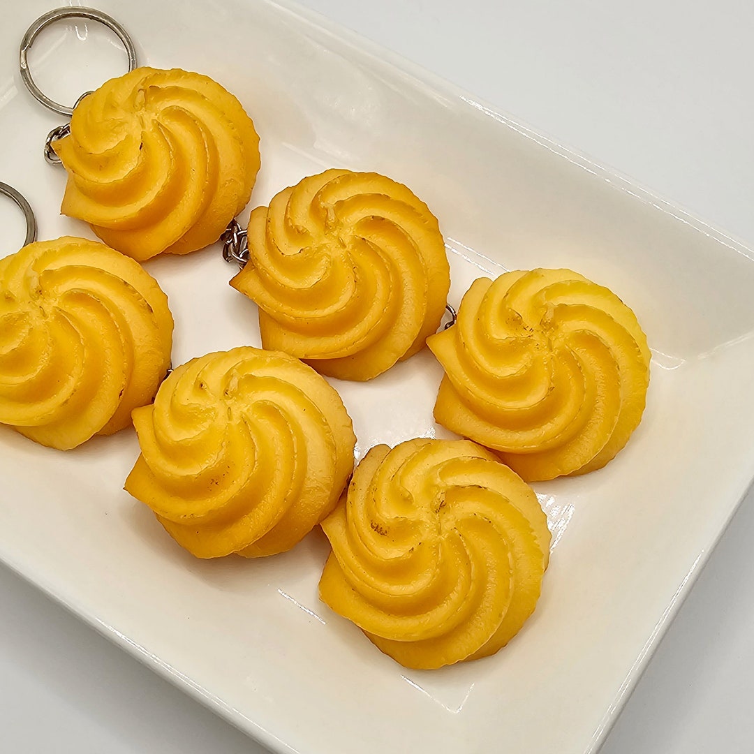 1 Pc Life Size Realistic Butter Cookie Charms Key Chain #KR018 - Etsy