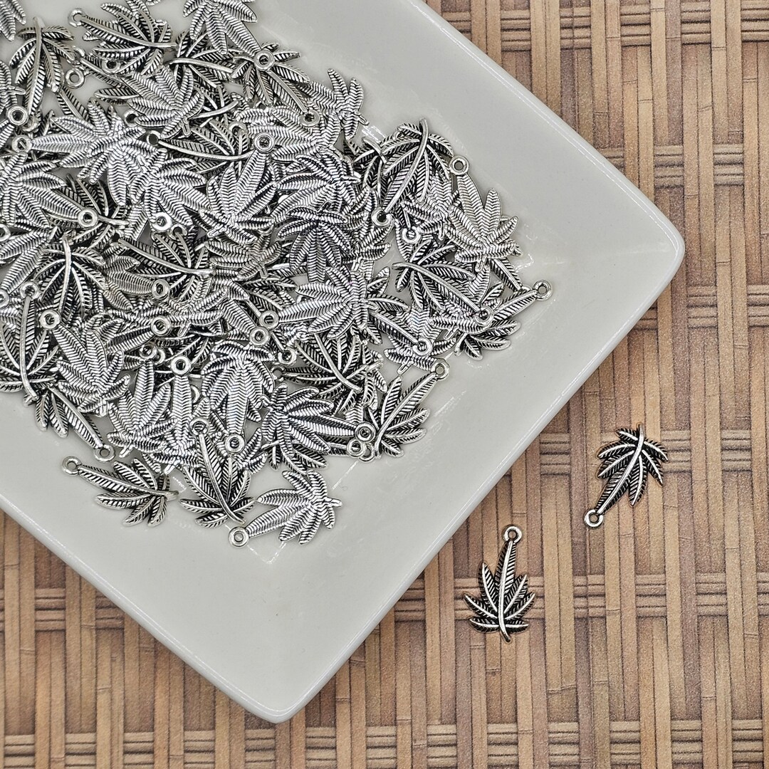 10/25/50 Pcs Cannabis Marijuana Weed Leaf Leaves Silver Tone Charm ...