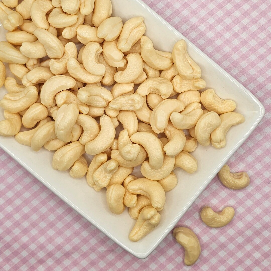 10/30 Pcs Cashew Nut Realistic Imitation Fake Food Cabochons, Faux ...