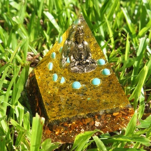Guanyin Buddha Statue Orgonite Pyramid, Buddha Orgone Pyramid, Yoga ...