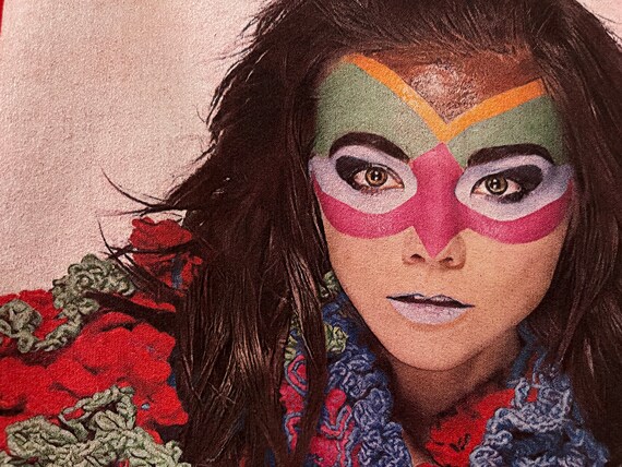 BJORK 2000's Authentic Rare Vintage Red Volta Hoodie … - Gem