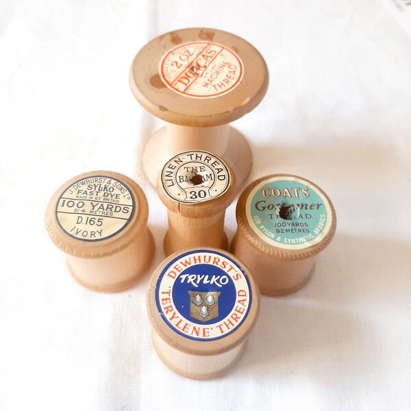 Repurposed Vintage Sewing Bobbins - Etsy