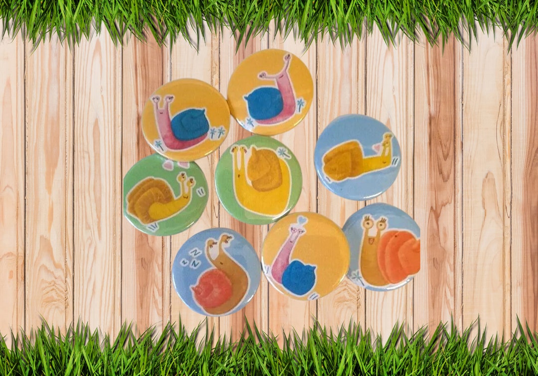 Snail Pin Badges 25mm : Fun Accessories & Gifts for Snail Lovers, Fun ...