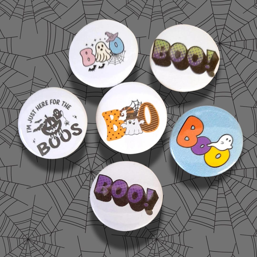 Cute Halloween Boo Badges and Keyrings, 25mm Badges and 45mm Keyrings ...