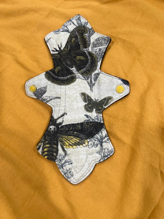 Beautiful Bugs Wide Gusset Reusable Pads Cloth Pad Period - Etsy