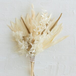 Boho Wedding Cake Topper Dried Floral Cake Topper Boho Wedding Cake ...