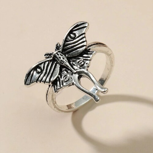 Luna Moth SILVER Spinning Ring Sterling Silver Flip Ring - Etsy