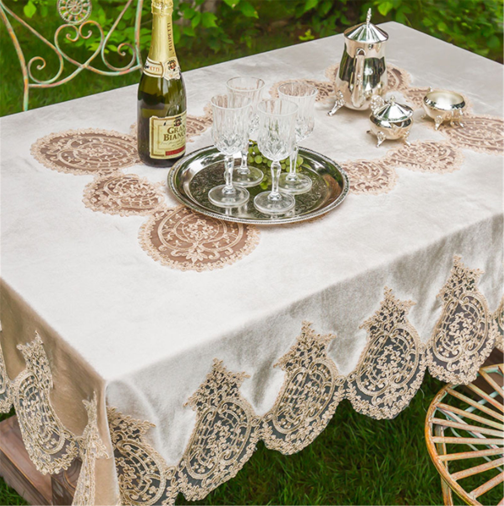 Luxury Victorian Embroidered Linen Tablecloth With Classic Lace and ...