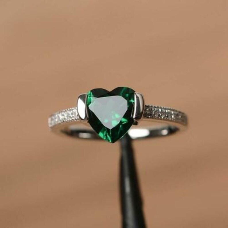 Attractive Green Heart Cut Diamond Ring / Solitaire With - Etsy